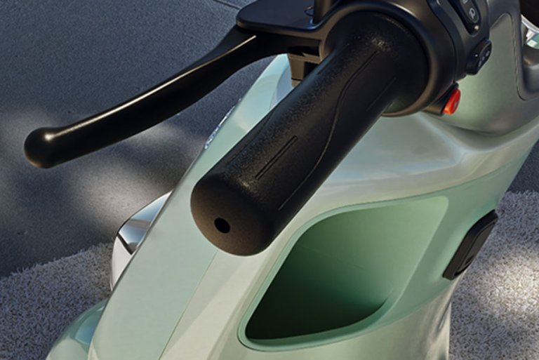 YADEA Ocean – Xe Máy Điện Thời Trang, Êm Mượt, Chuẩn Phong Cách Trẻ