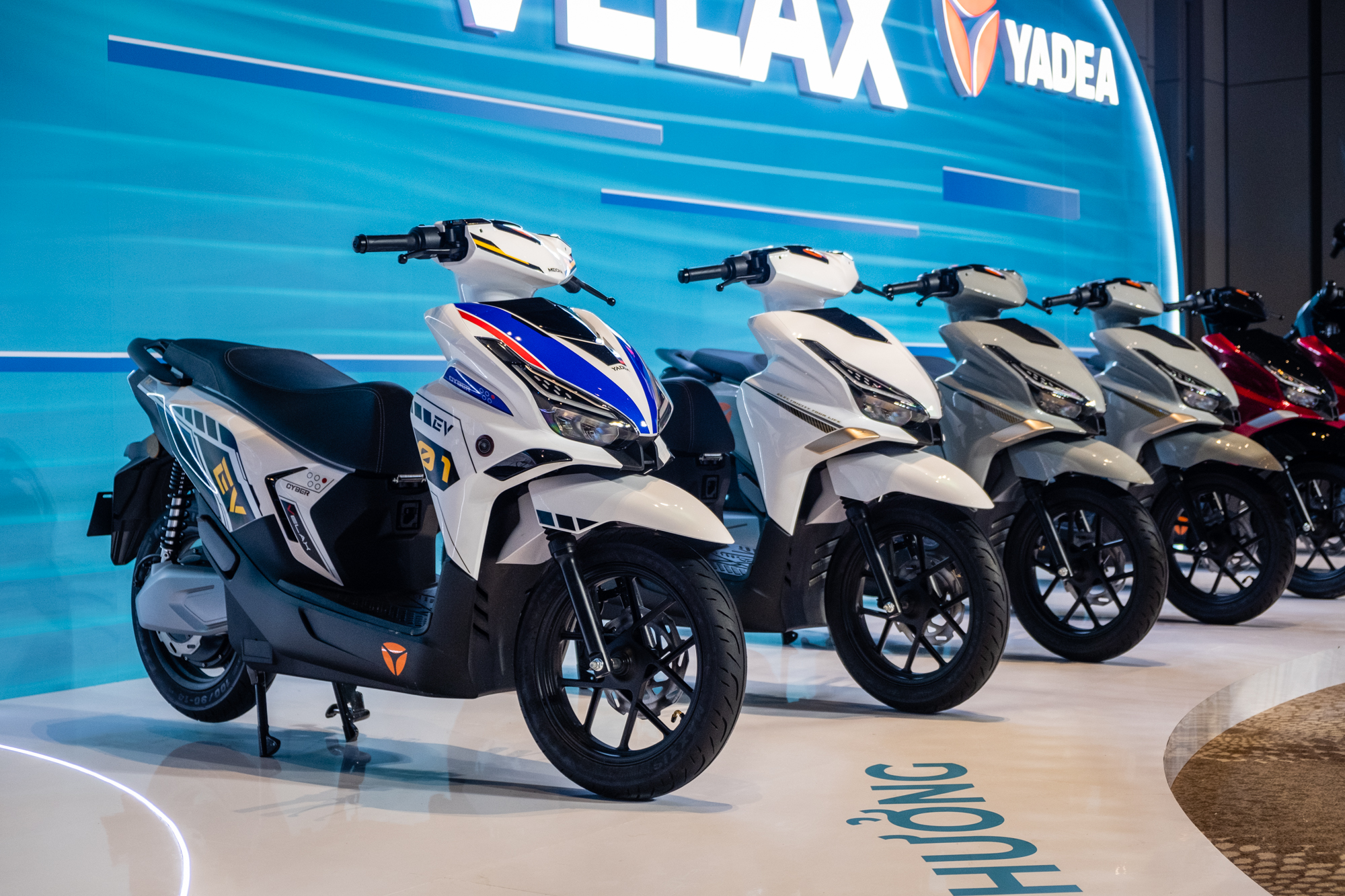 Velax: Xe máy điện dành cho những ai muốn khám phá năng lực đột phá ...